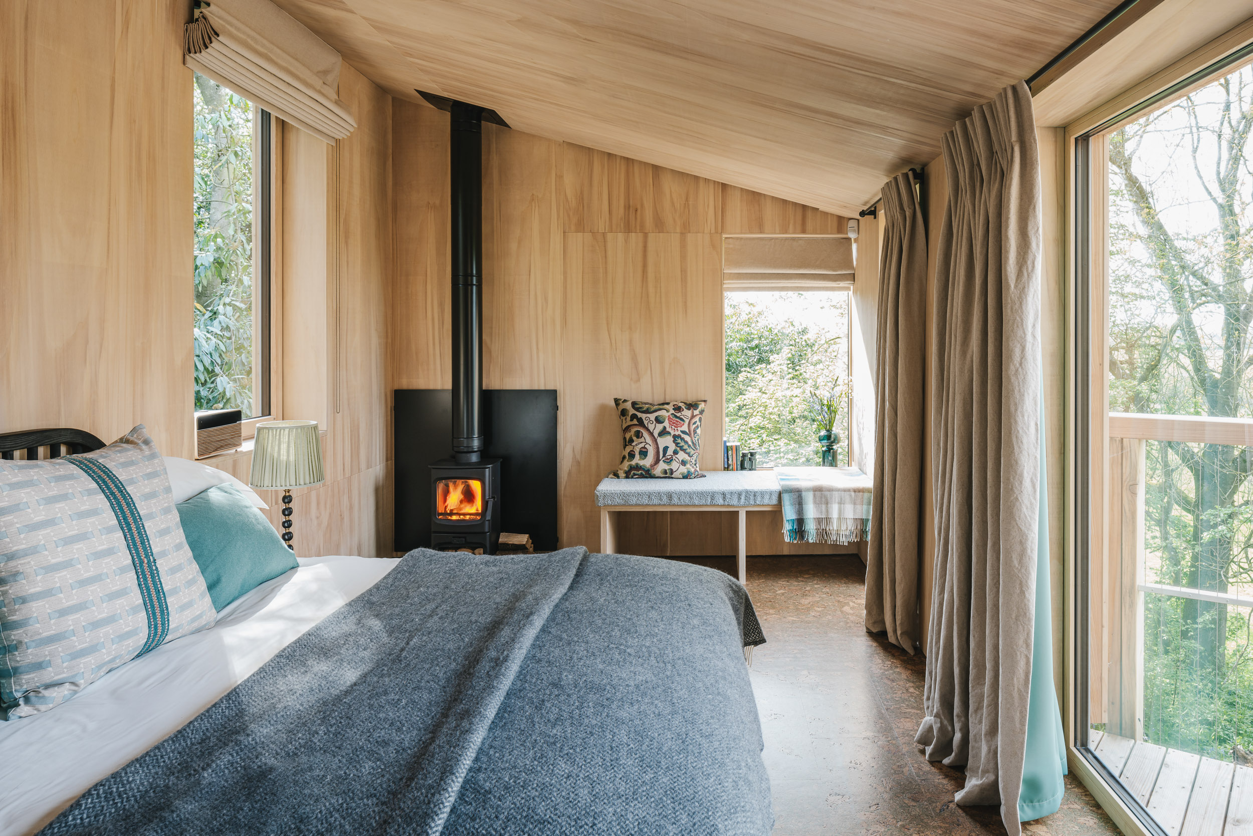 Book Sky One Of Our Biggest Treehouses & Prices From £330 Per Night ...